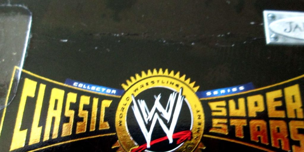 Ultimate Warrior WWE Classic Superstars 2004 New York Toy Fair 1 of 100 (Jakks Pacific) – Doug's ...